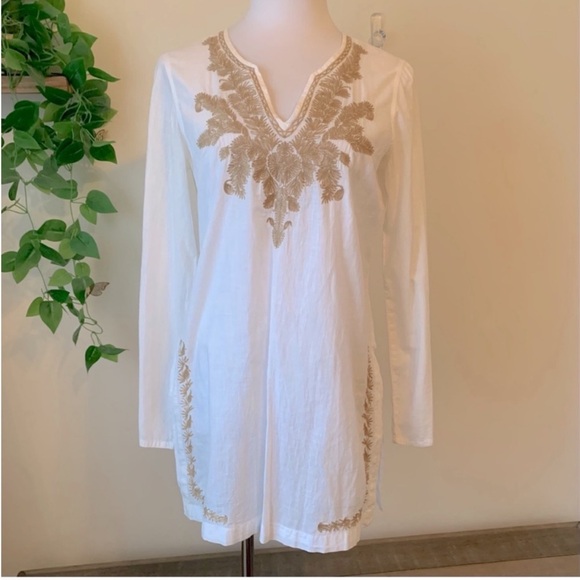 Old Navy | Tops | Embroidered Tunic | Poshmark